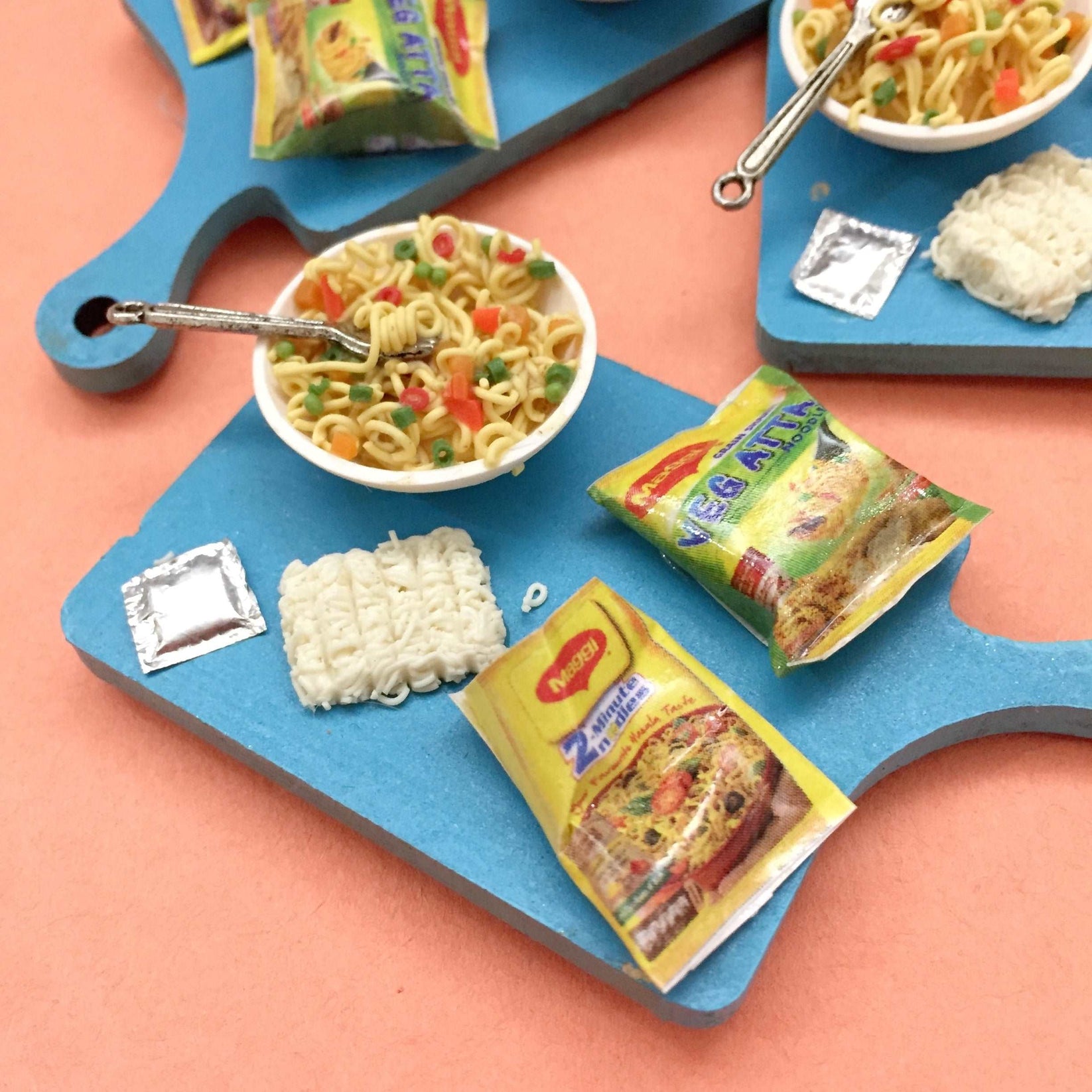 Instant Noodle Miniature Food Magnet – small IDEA